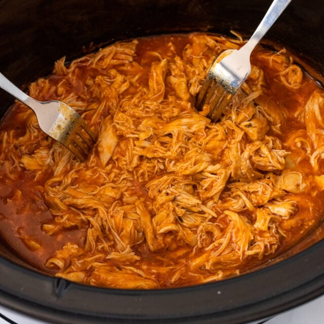 5-Ingredient Crock Pot Buffalo Chicken