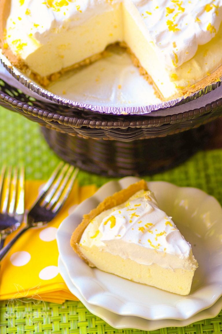Classic Lemon Icebox Pie