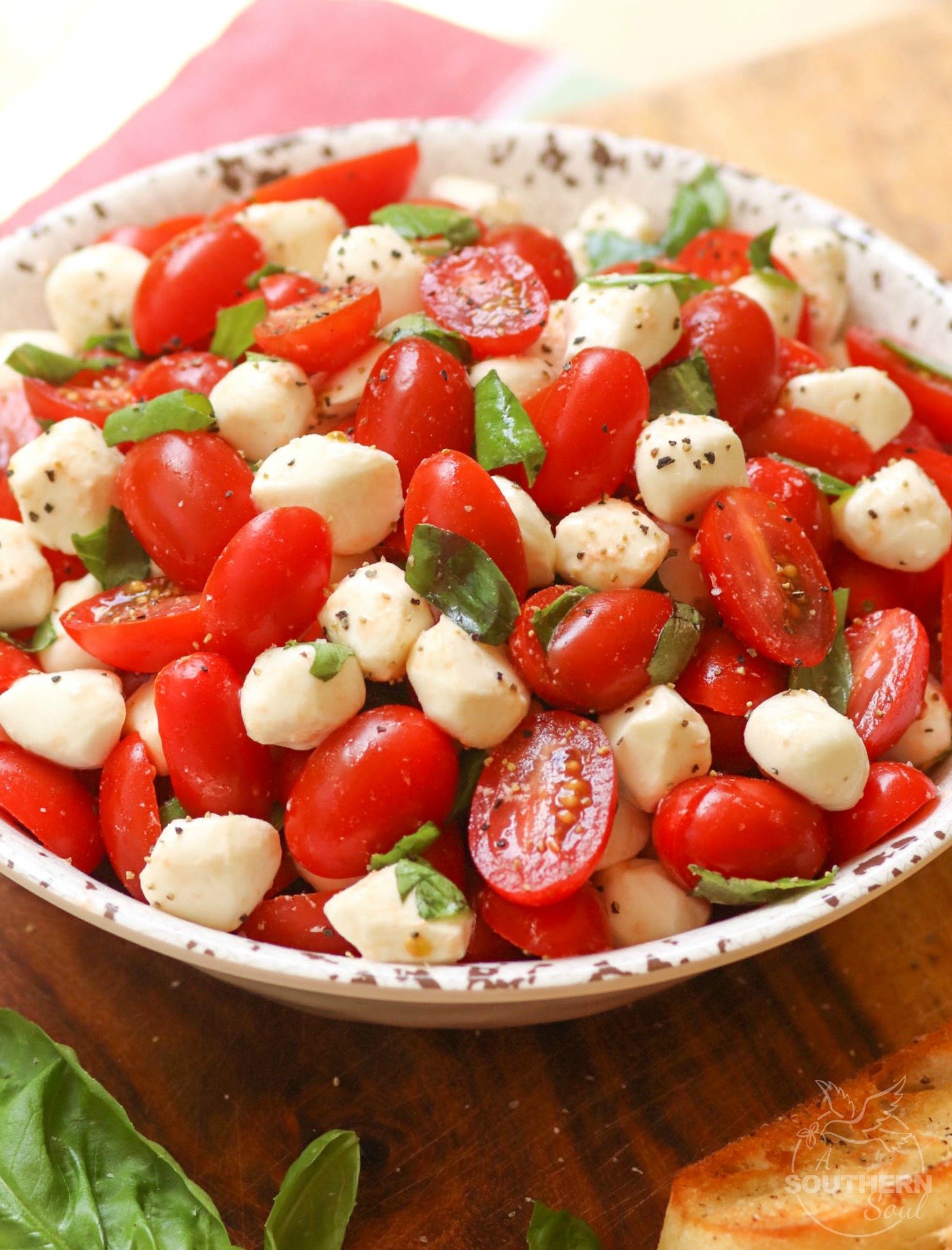 Easy Caprese Salad