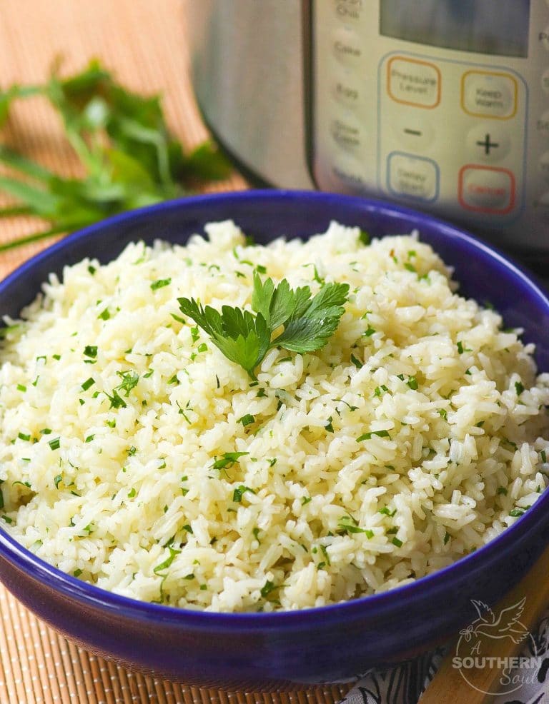 Instant Pot Garlic and Herb Rice