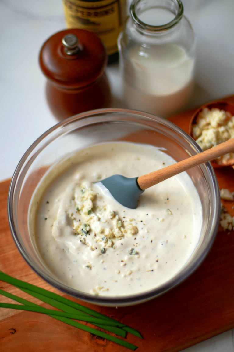Easy Blue Cheese Dressing Recipe