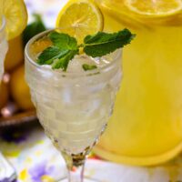 Homemade Lemonade - A Southern Soul