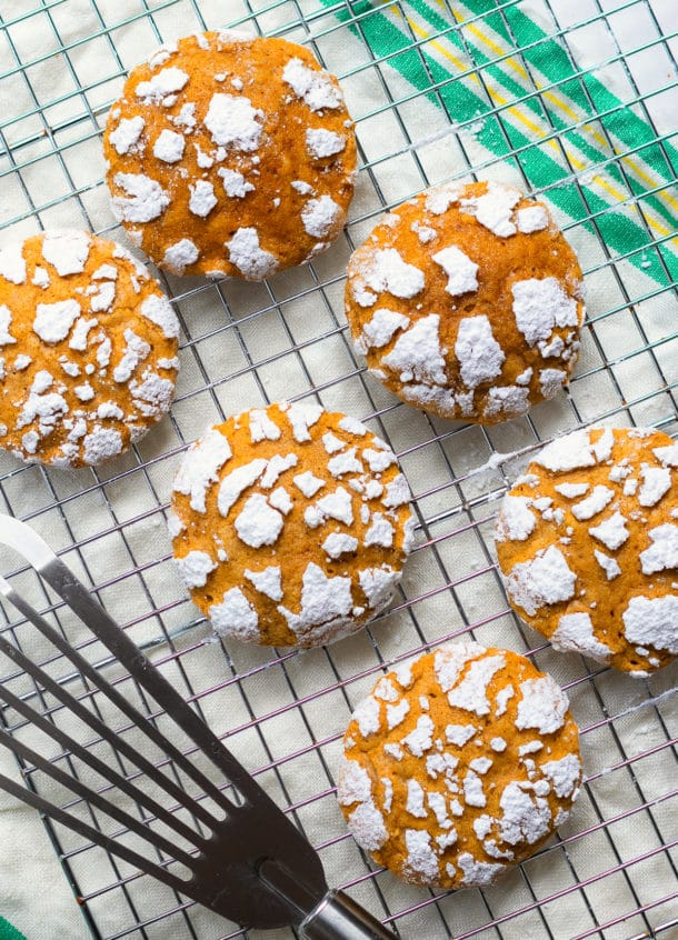 Pumpkin Crinkle Cookies