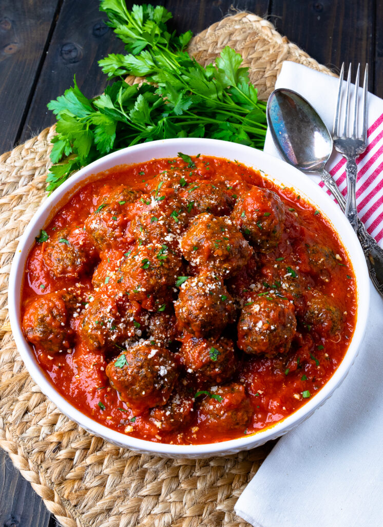 Easy Homemade Meatballs Recipe