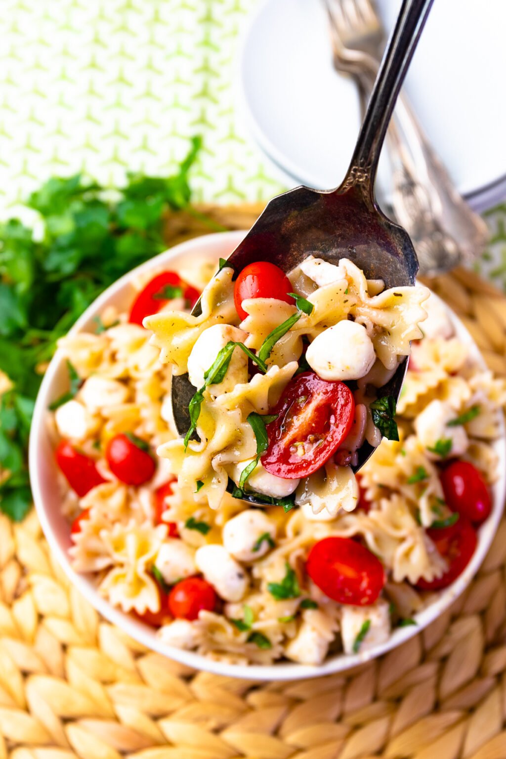 Best Caprese Pasta Salad