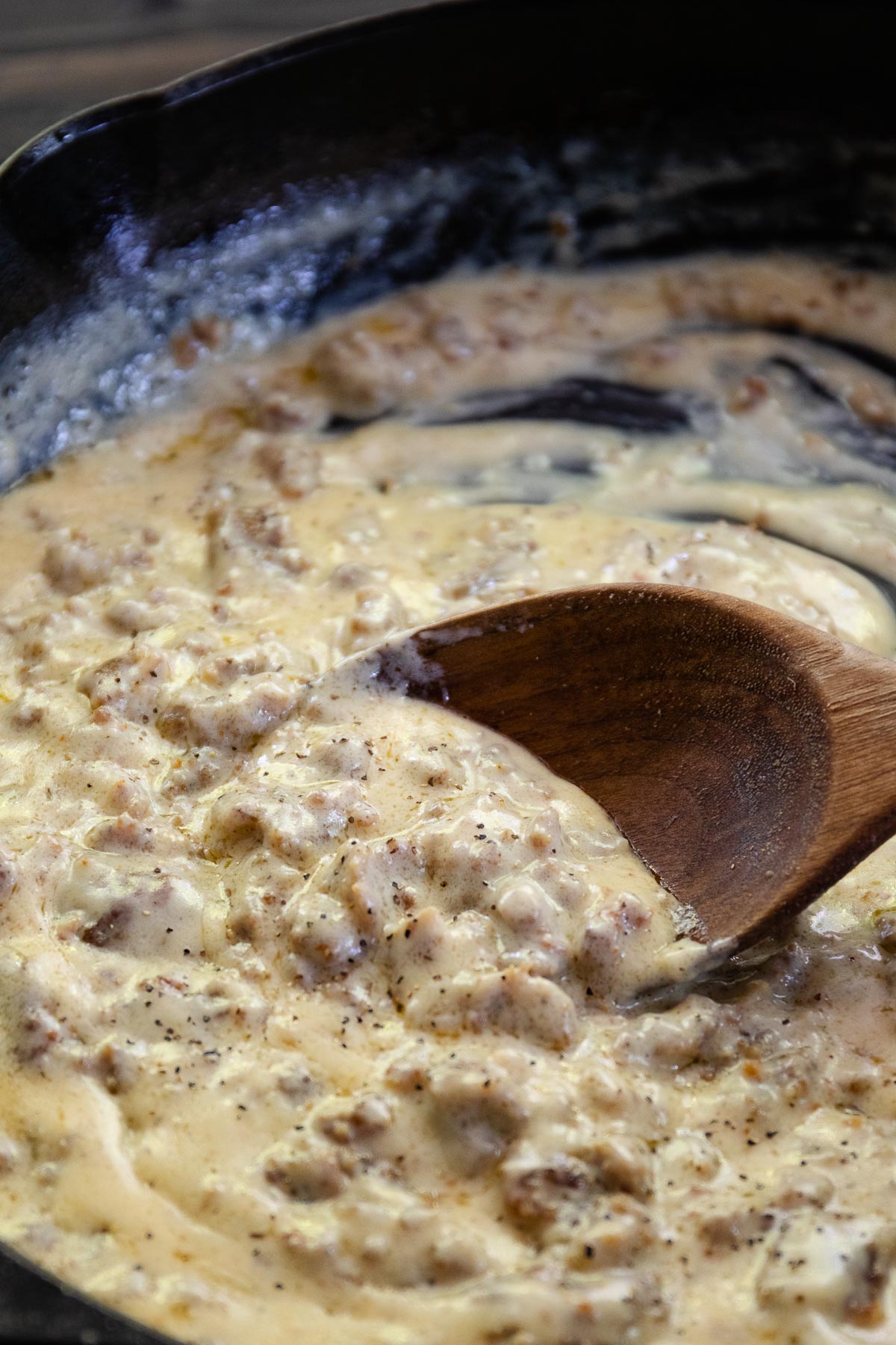 Easy Southern Sausage Gravy