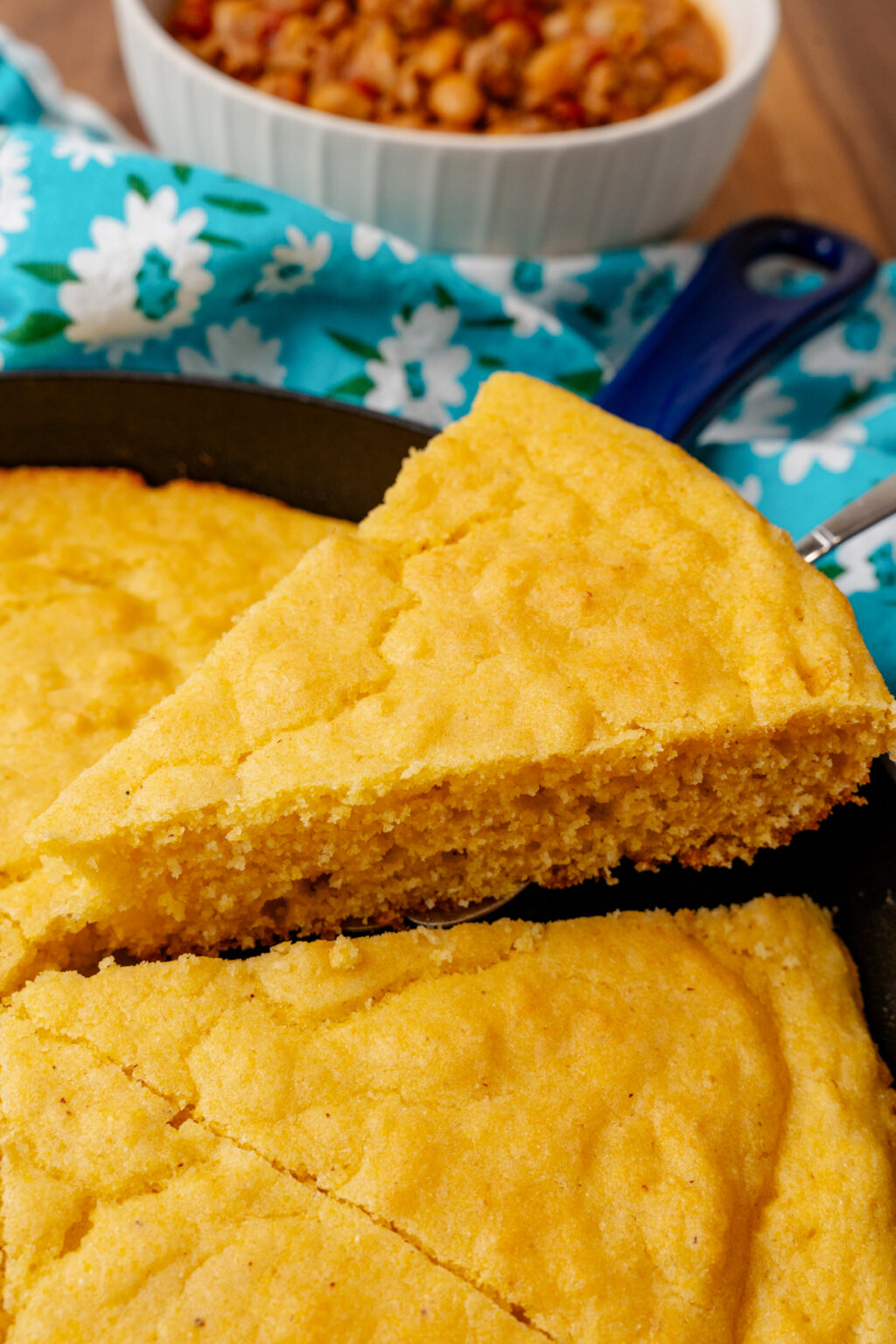 Southern Cornbread in Cast Iron