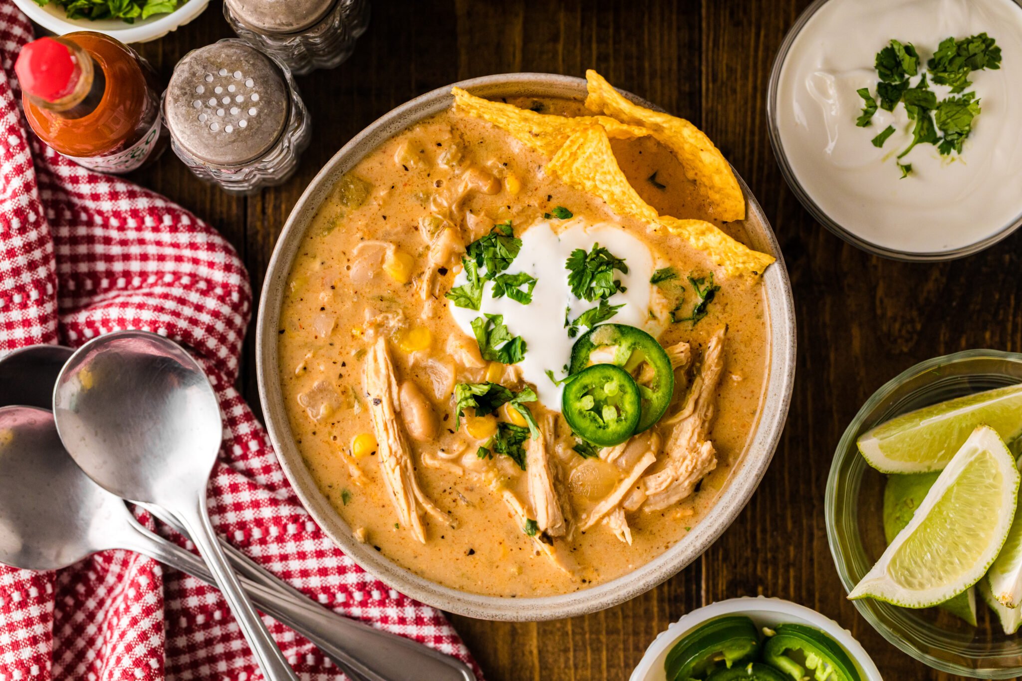 Best Chili Recipes for Every Taste (Easy, Cozy, and Full of Flavor)