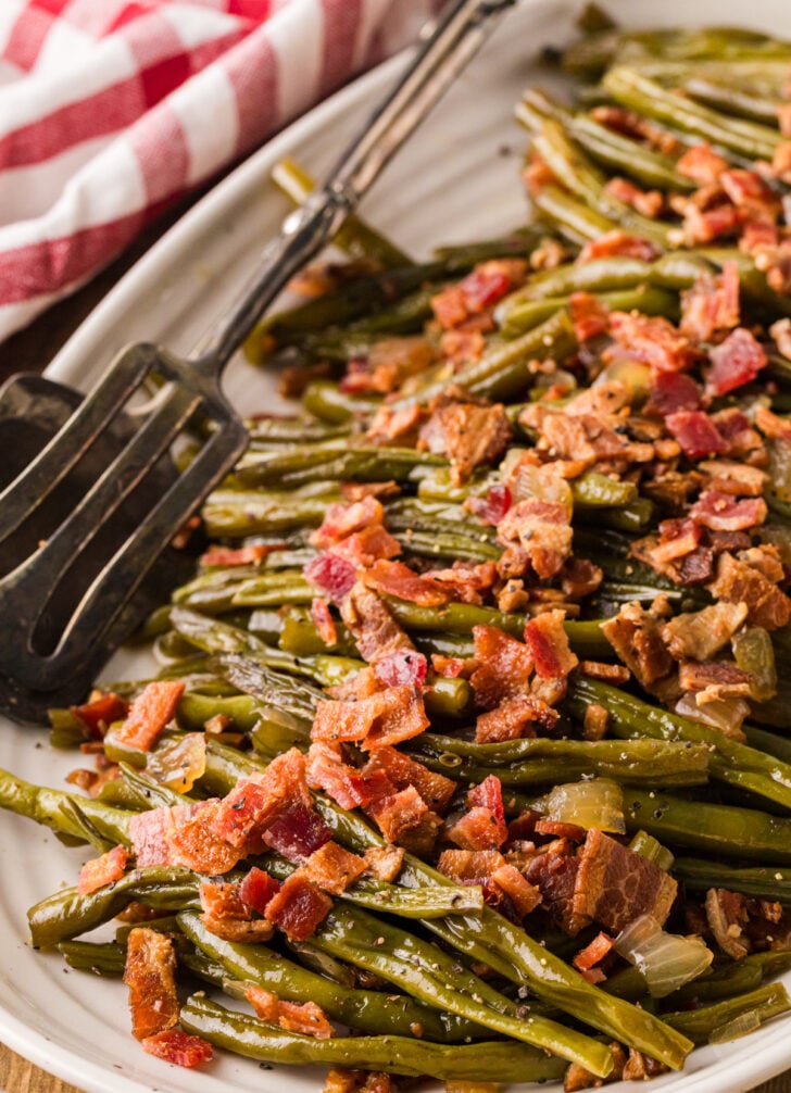 Southern Crock Pot Green Beans (Maple Bacon)
